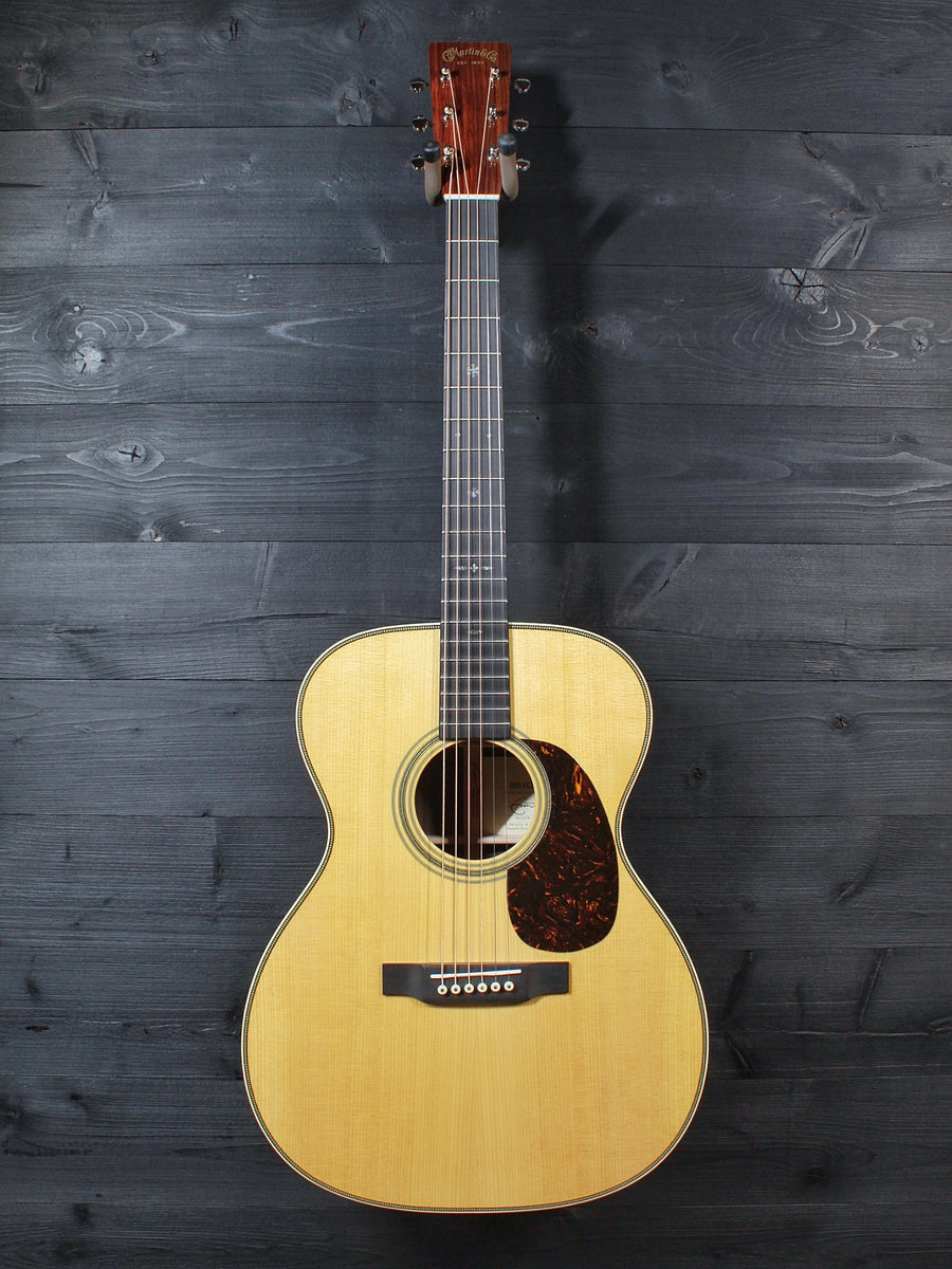 Martin 000-EC 30th Anniversary Eric Clapton Acoustic Guitar Limited – Tobias Music