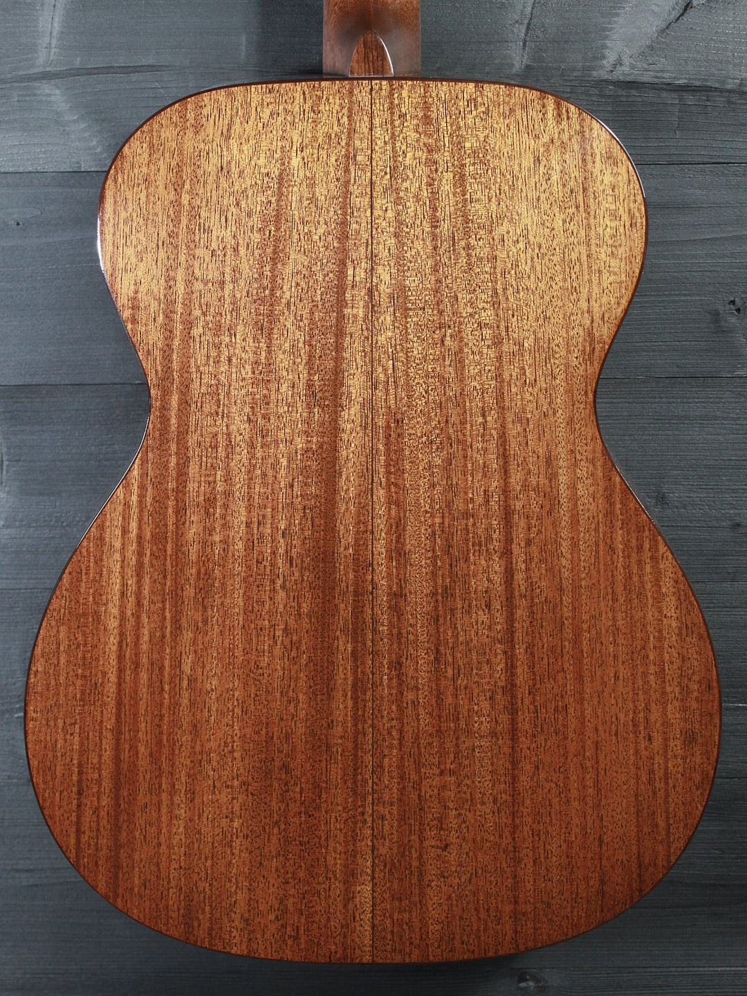 CF Martin Guitars – Tobias Music