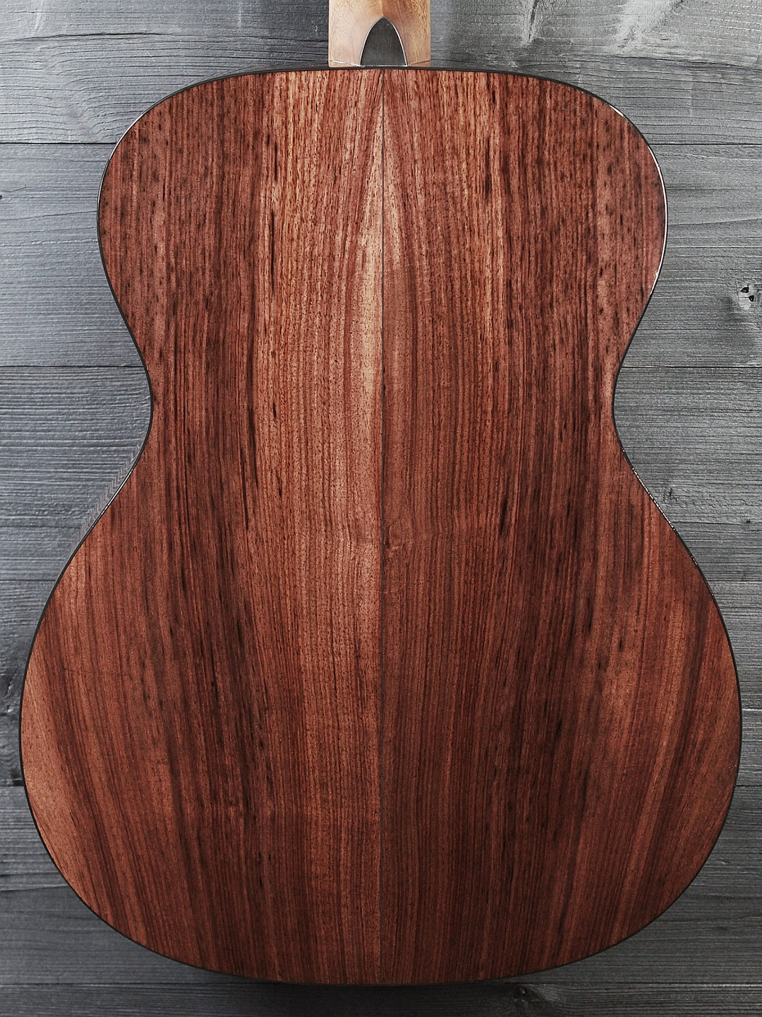 CF Martin Guitars – Tobias Music