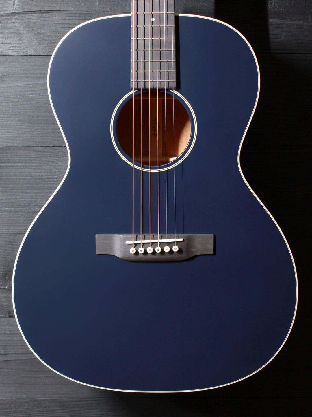 CF Martin Guitars – Tobias Music