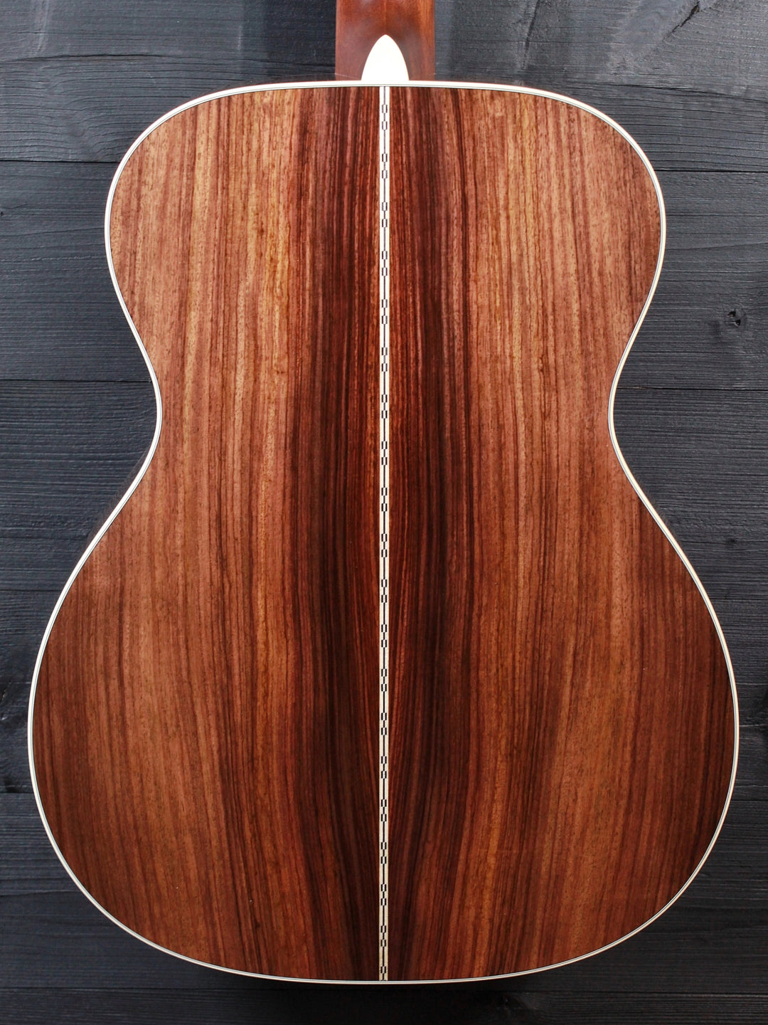CF Martin Guitars – Tobias Music