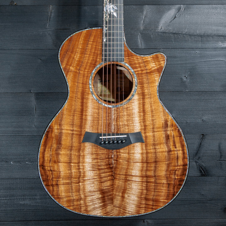 Taylor Custom Grand Auditorium Hand-Selected Premium Grade Koa Acousti ...