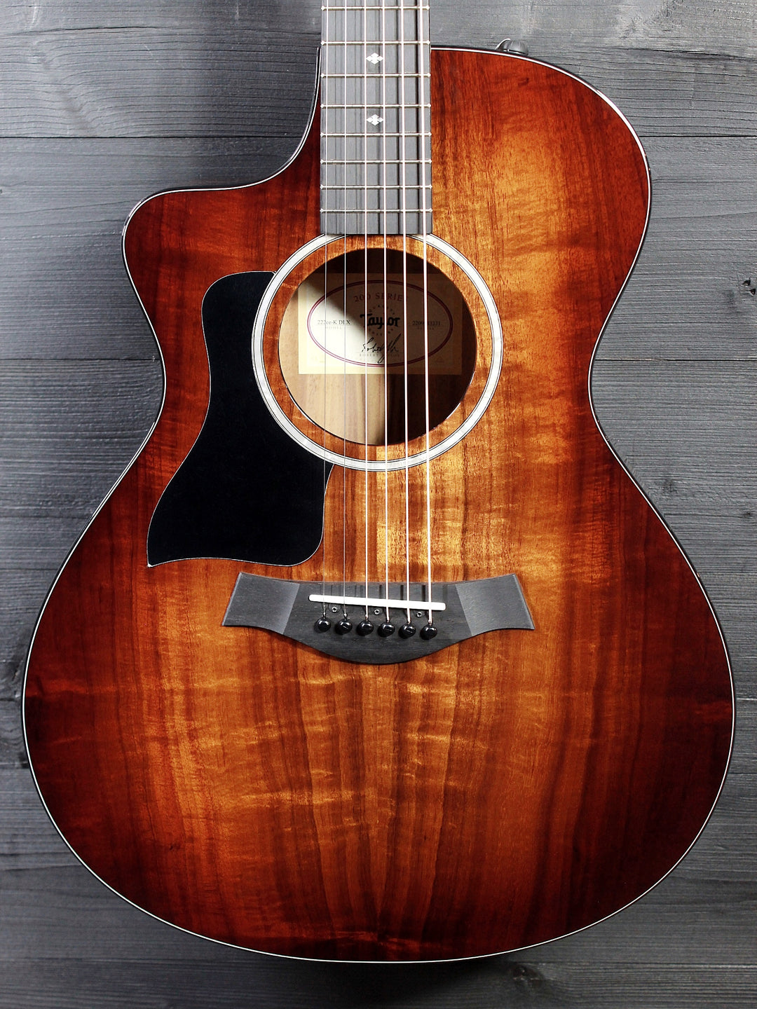 Taylor Guitars – Page 4 – Tobias Music